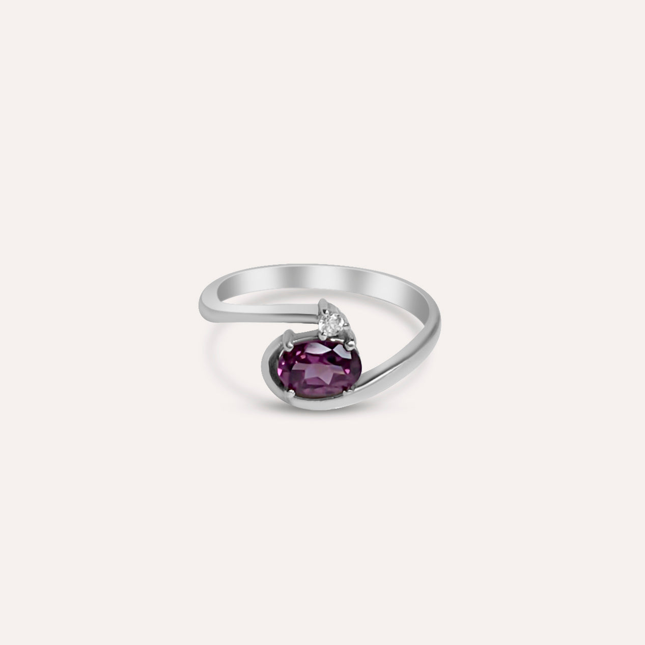 Natalie Ring – JAYA Jewelry